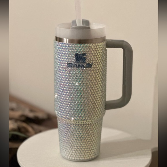 Stanley | Kitchen | Beautiful Genuine Stanley Blinged 3oz Topaz ...